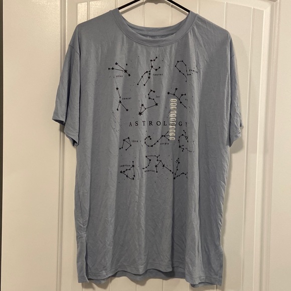 Fifth Sun | Tops | Nwt Fifth Sun Astrology Crew Neck Short Sleeve Soft ...